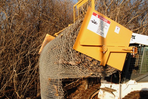 Rapid Roller | Barb Wire Roller | Barb wire winder for skid steer