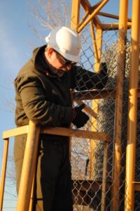 Installink Fence Dispenser | Chain Link Fence Dispenser