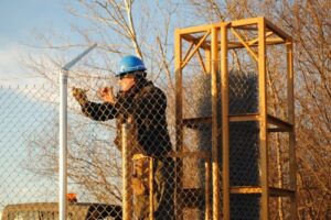 Installink Fence Dispenser | Chain Link Fence Dispenser